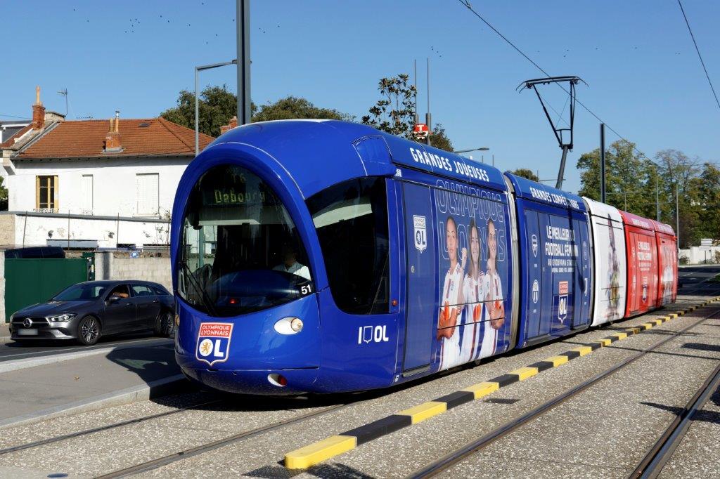 24 octobre 2022 – A Lyon, la rame 851 Citadis 302 Alstom porte haut les ...