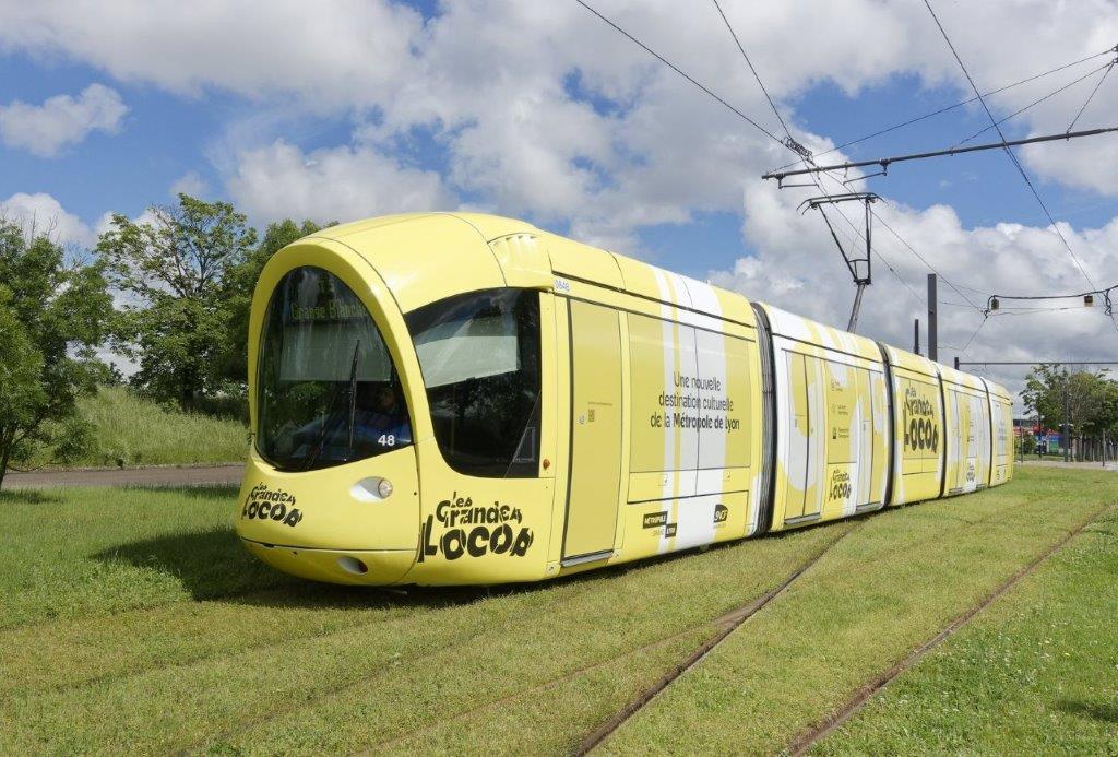 16 mai 2024 – Sur le réseau de tramways TCL du Grand Lyon, la rame 848 ...